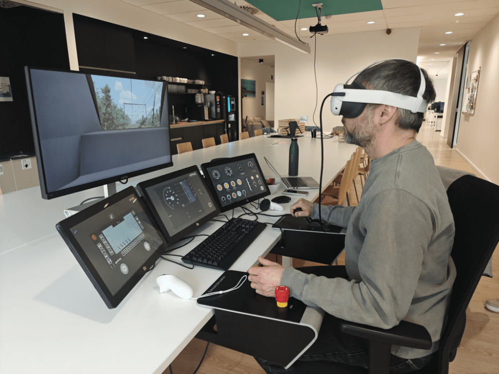 Nano Train Simulator | Portable Railway Training